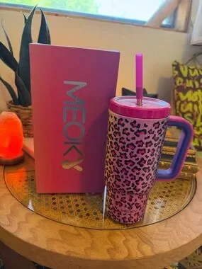 meoky | Dining | Pink Leopard Insulated Travel Mug With Handle And ...